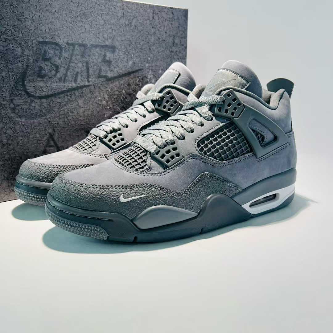 Kaws x Air Jordan 4 Retro Cool Grey 930155-003 Men's Sneakers - All ...